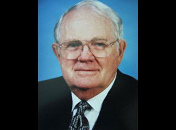 Pinehust-Surgical-Clinic-Dr.-Duwayne-Gadd-CP-PSC - Sandhills Sentinel