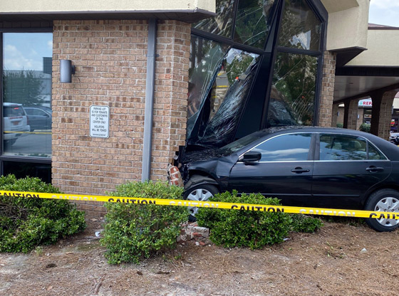 Car Crashes Into Building In Southern Pines Sandhills Sentinel