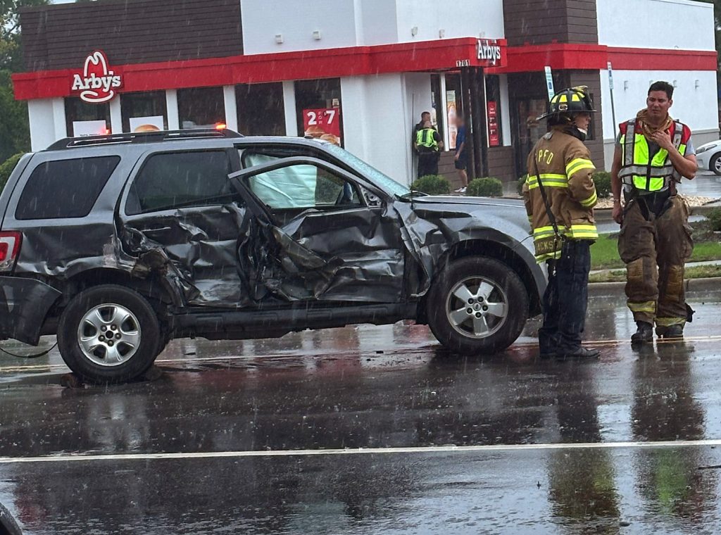 Multiple cars involved in accident during storm - Sandhills Sentinel