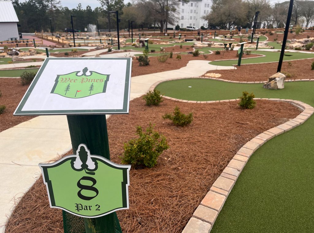 Mini golf swings into Moore County - Sandhills Sentinel