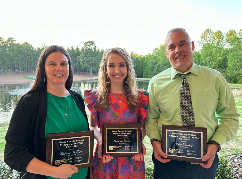 School district names year’s top teachers, principal - Sandhills Sentinel