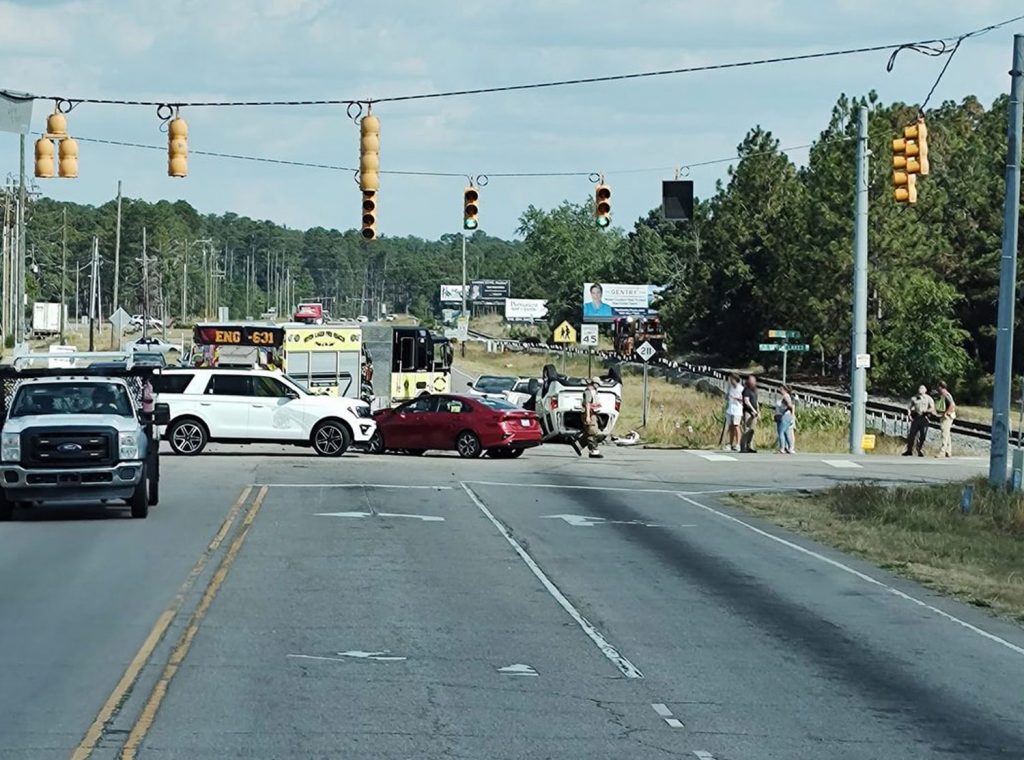 Seven Lakes wreck shuts down part of Highway 211 - Sandhills Sentinel