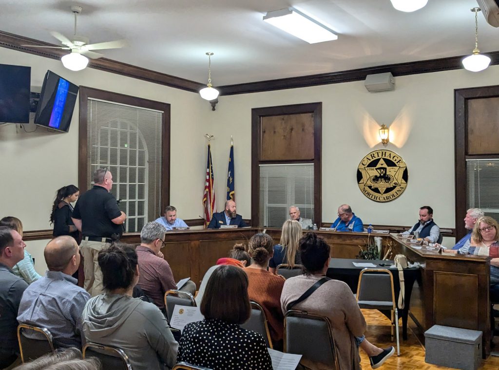 Carthage board hears presentation on license plate recognition cameras ...